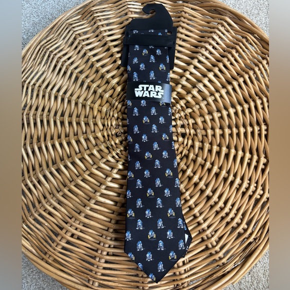Kohl's | Accessories | Kohls Star Wars R2d2 New With Tags Necktie ...